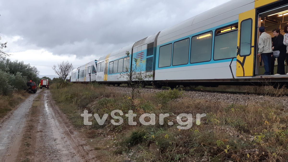 Σύγκρουση ΙΧ με τρένο. Σκοτώθηκε μία καθηγήτρια (φωτογραφίες- video ...