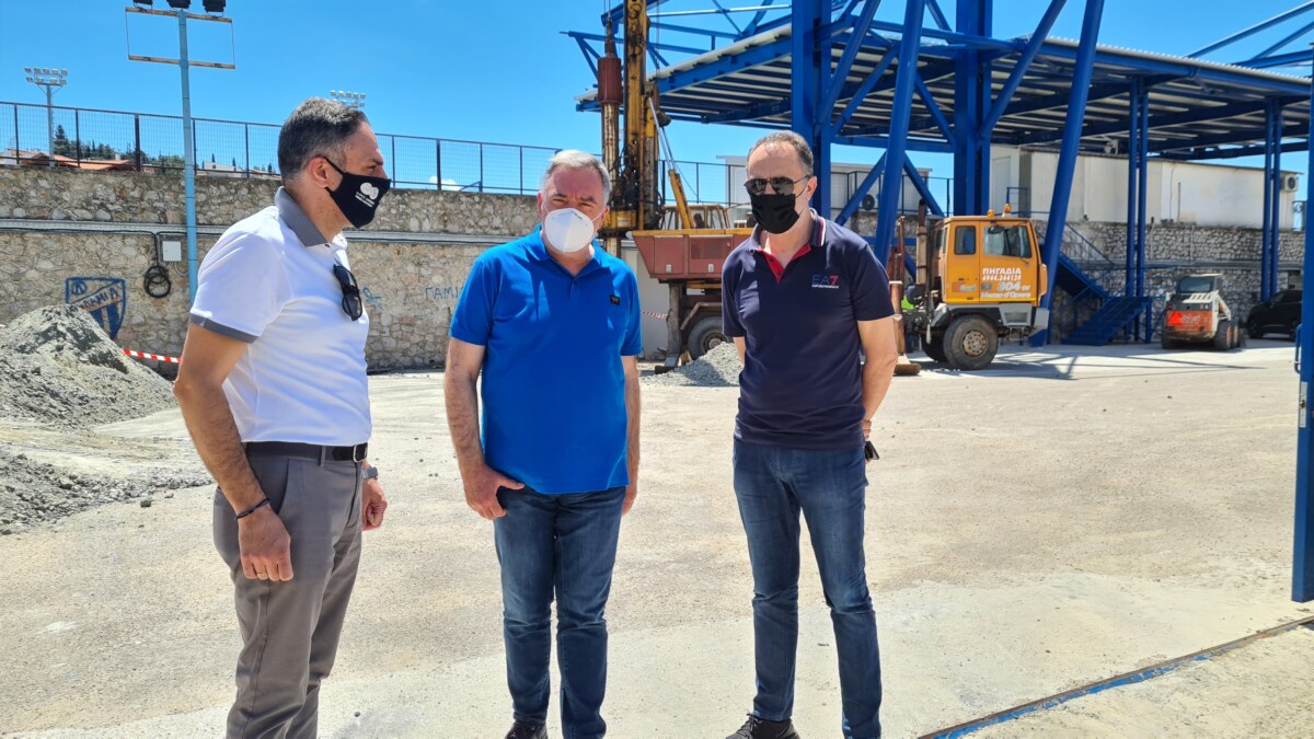 Προχωρούν οι εργασίες για το στέγαστρο στο ΔΑΚ της Λαμίας. (φώτο video ...