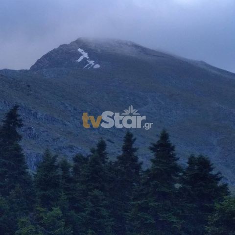 Από Ιούνιο...χειμώνα - Χιόνισε στον Παρνασσό (φωτο) – tvstar.gr