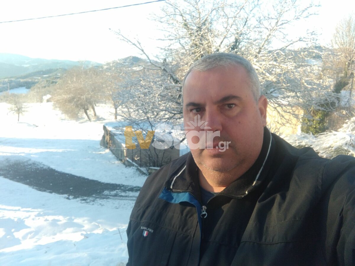 Χιόνι στην Καρυά των Καμένων Βούρλων. Δίνουν μάχη με τον παγετό (φωτο ...