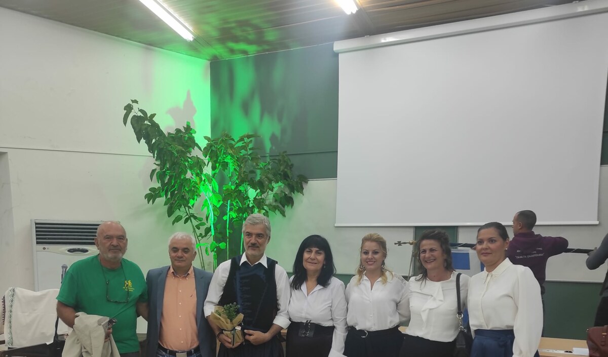 Αφηγήσεις, συνεντεύξεις, τραγούδια και χοροί στην εκδήλωση του ΔΗΚΑΔΙΜΕ ...