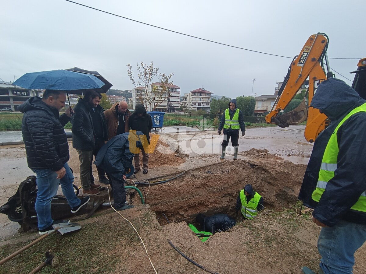 Λιβαδειά: Σπάσιμο στον κεντρικό αγωγό της ύδρευσης. Αποκαταστάθηκε η ...