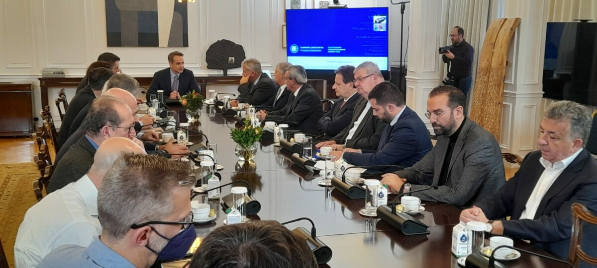 Σπανός: Συνεργαζόμαστε με τον Πρωθυπουργό για όλες τις κρίσιμες ...