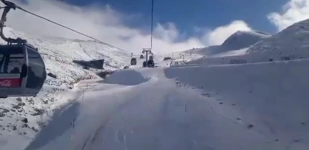 Παρνασσός: Δείτε σημερινές εικόνες από το χιονοδρομικό κέντρο(βίντεο ...