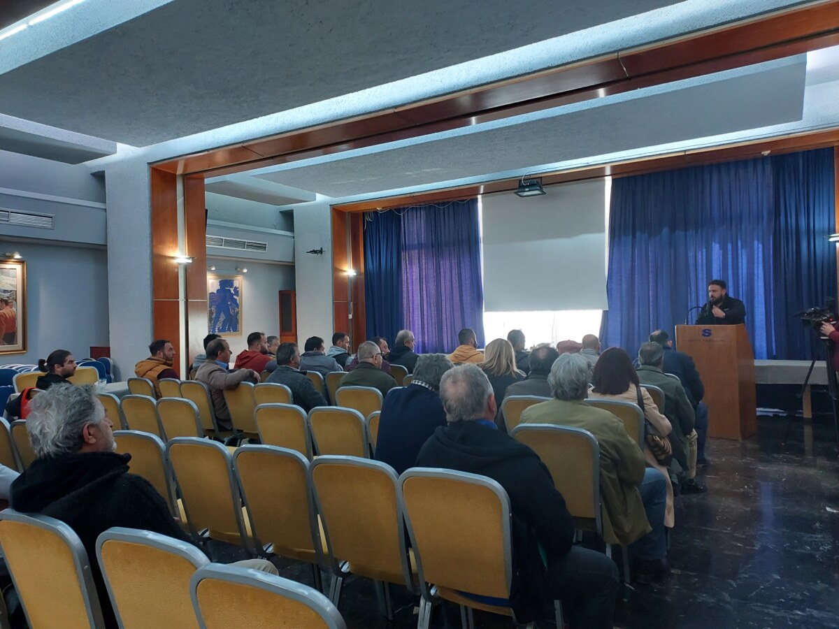 Πραγματοποιήθηκε το 2ο συνέδριο της Ομοσπονδίας Αγροτικών Συλλόγων Φθιώτιδας- Στο επίκεντρο το ...