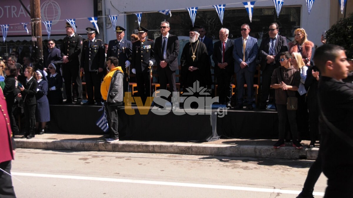 Με υψηλό φρόνημα η παρέλαση στη Θήβα (video) – tvstar.gr