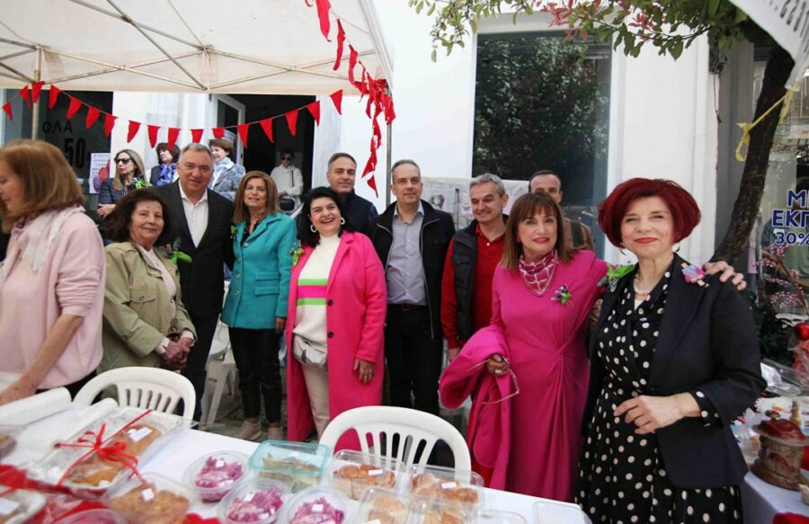 Φιλανθρωπικές αγορές για τις πιο όμορφες και «ανθρώπινες» άγιες ημέρες ...