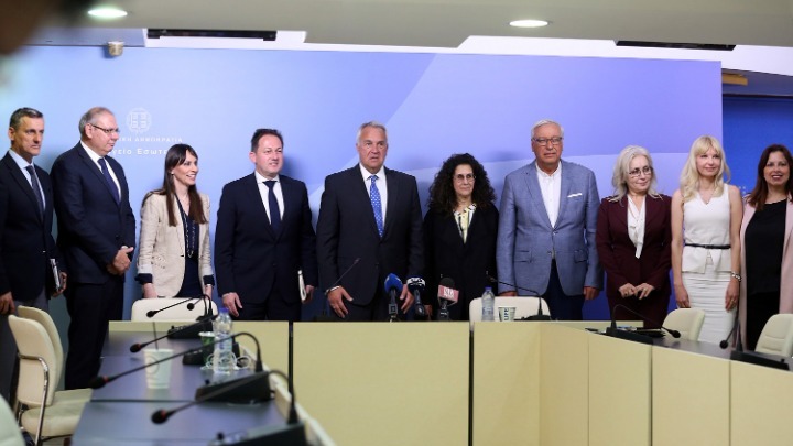 Η Καλλιόπη Σπανού ανέλαβε υπηρεσιακή υπουργός Εσωτερικών - Η τελετή ...