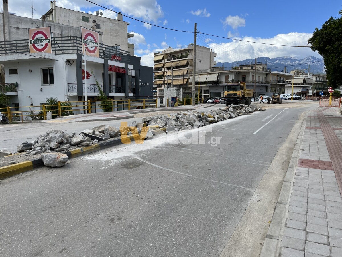 Λαμία: Σε εξέλιξη η κατασκευή του νέου κυκλικού κόμβου στη διασταύρωση ...