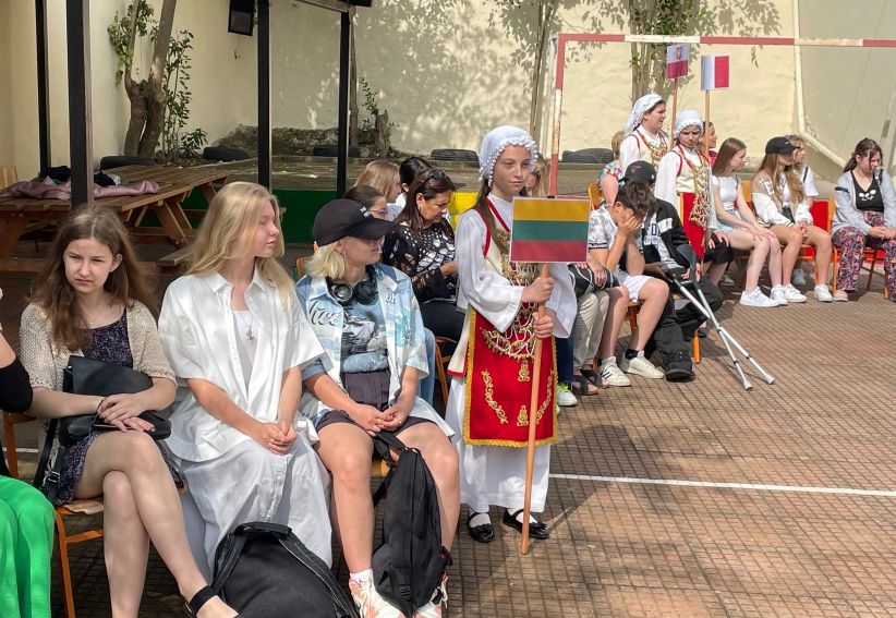 Τελετή υποδοχής μαθητών από το πρόγραμμα Erasmus στο 2ο Δημοτικό ...