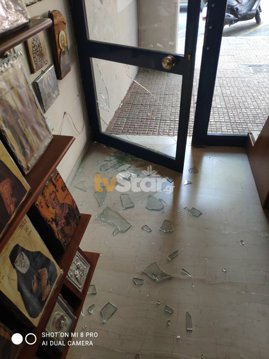 Έκλεψαν ασημένιους σταυρούς και κομποσχοίνια. Θρασύτατη διάρρηξη στο ...