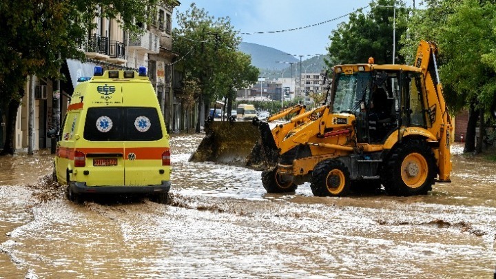 Χωρίς πόσιμο νερό για 15η ημέρα ζουν οι κάτοικοι του Βόλου - Πρόβλημα ...