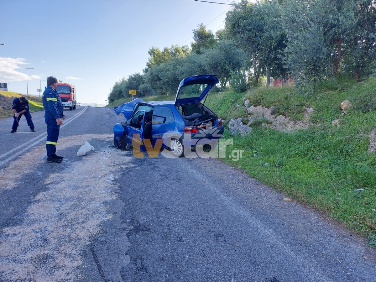 Λαμία: Αυτοκίνητα συγκρούστηκαν μετωπικά (φώτο) – tvstar.gr