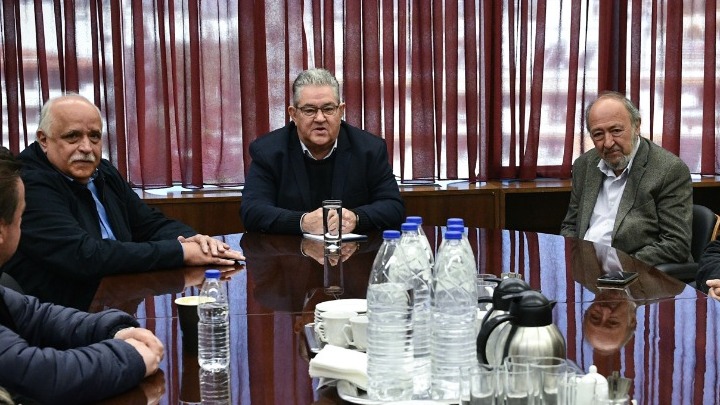 Συνάντηση Κουτσούμπα με τα σωματεία των εργαζομένων της ΛΑΡΚΟ (φωτο ...