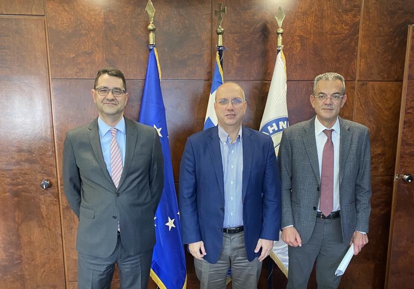 Τον Υπουργό Προστασίας του Πολίτη συνάντησαν ο Δήμαρχος Θηβαίων και ο ...