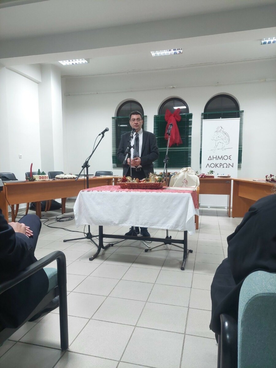 Βράβευση των επιτυχόντων στην τριτοβάθμια εκπαίδευση στη Δ.Ε ...