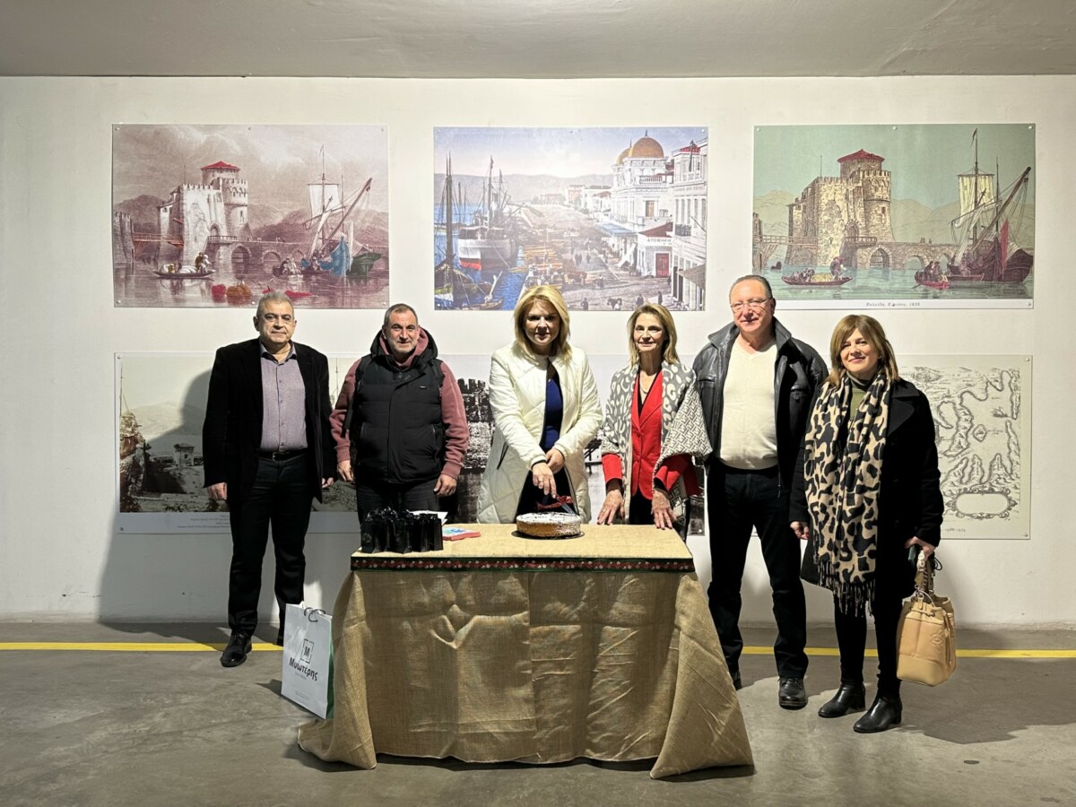 Η Δ.Α.Ε.Ε.ΠΕ.Χ έκοψε την πρωτοχρονιάτικη πίτα (ΦΩΤΟ) – tvstar.gr
