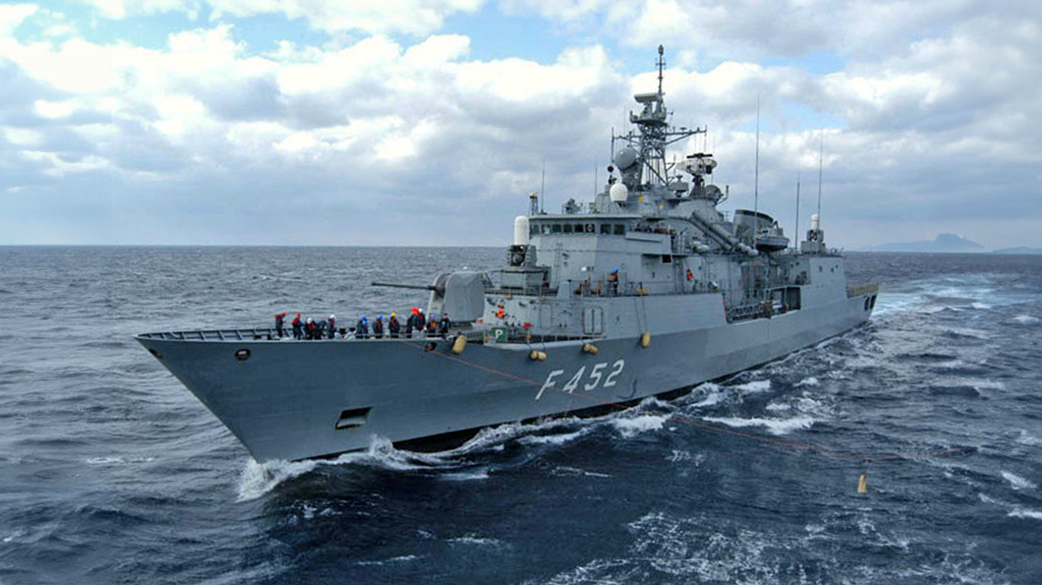 H φρεγάτα «Ύδρα» έριξε με πυροβόλο κατά δυο UAVs στον Κόλπο του Άντεν – tvstar.gr