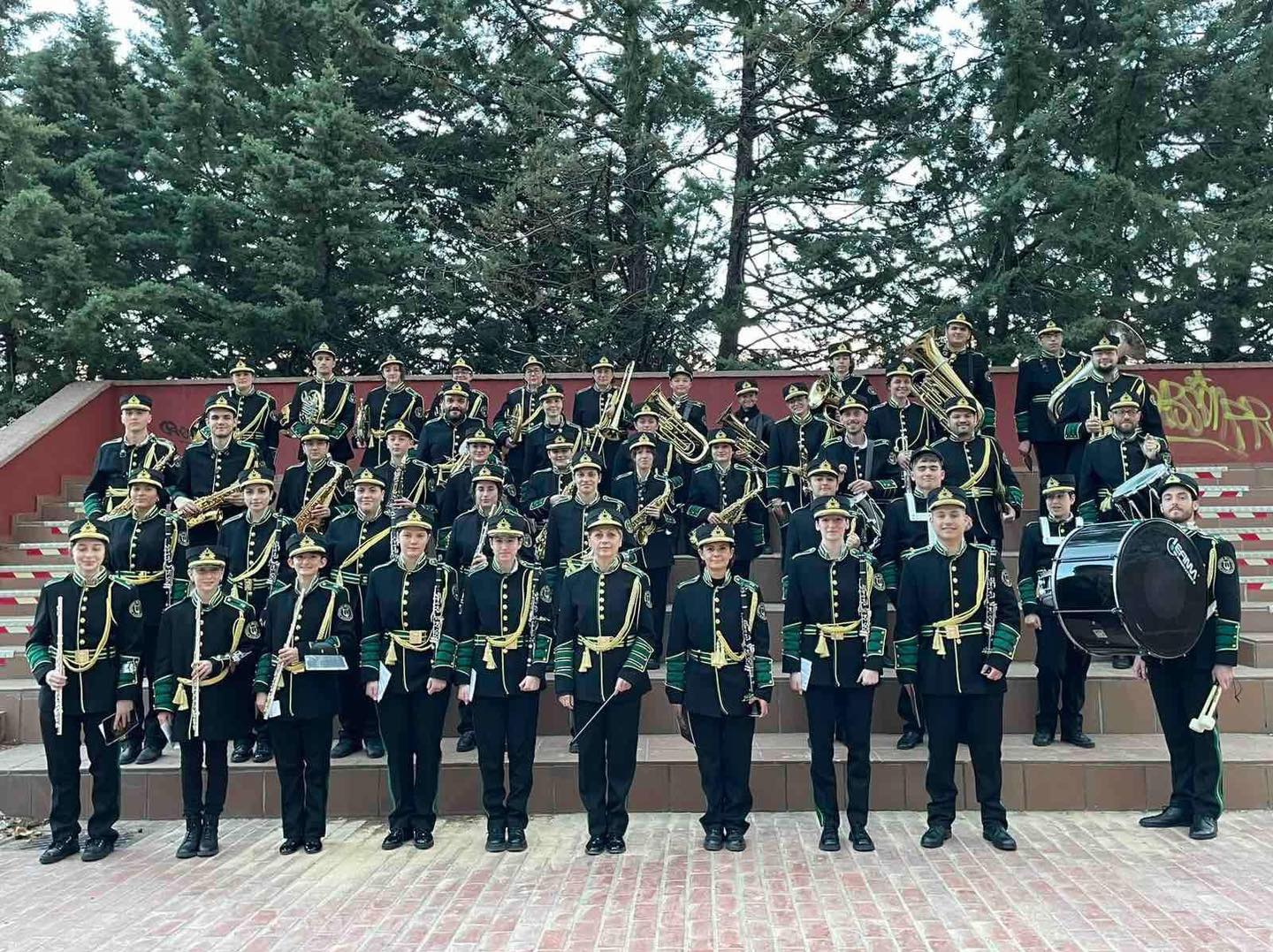 Ξεκίνησαν οι εγγραφές στη Δημοτική Φιλαρμονική του Δήμου Καρπενησίου ...