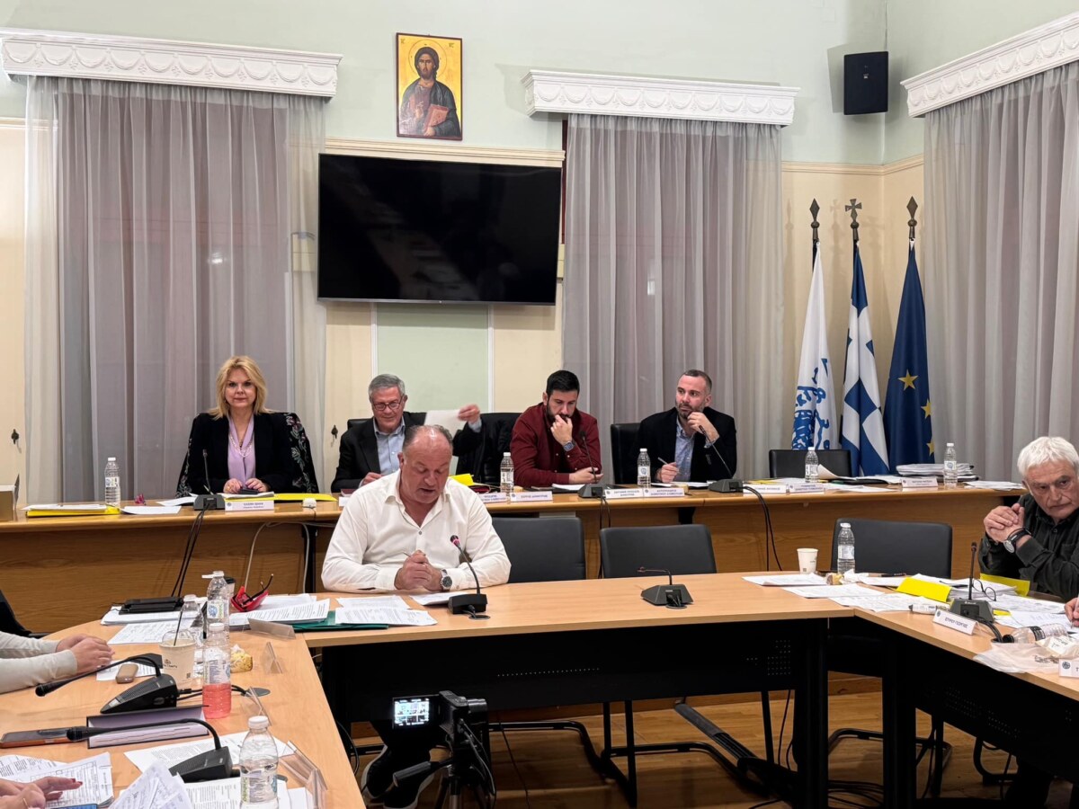 Τι μέλει γενέσθαι με την καμένη αποθήκη του ΟΣΕ στη Χαλκίδα - Συζήτηση ...