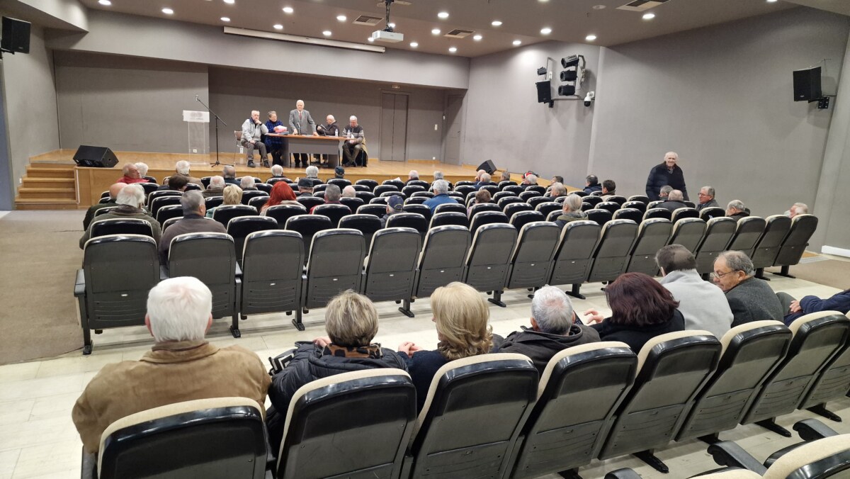 Έτοιμοι για νέες κινητοποιήσεις οι συνταξιούχοι της Στερεάς. (video ...