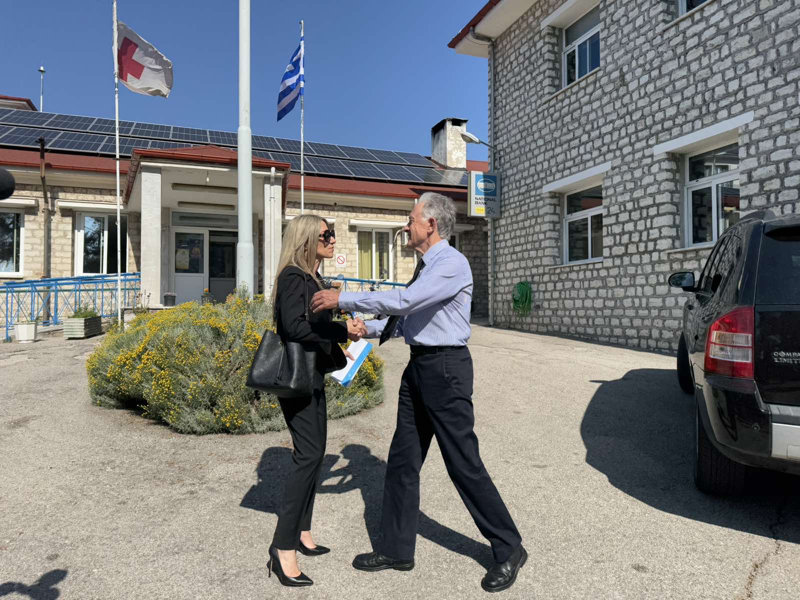 Αλλαγή σελίδας στο Νοσοκομείο Καρπενησίου: Νέα διοικήτρια, η Ουρανία ...
