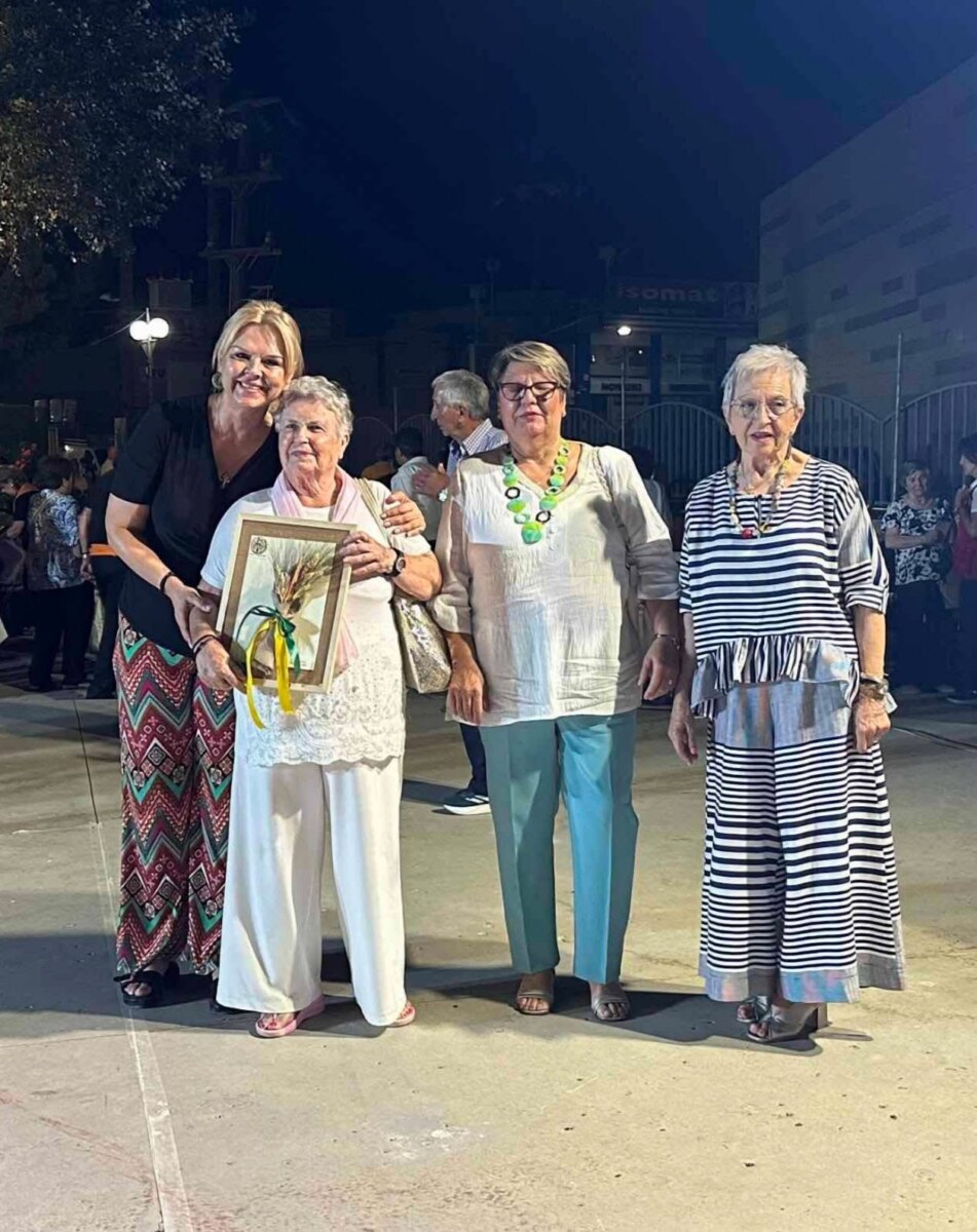Με γλέντι καλωσόρισαν το καλοκαίρι τα Κ.Α.Π.Η του Δήμου Χαλκιδέων ...