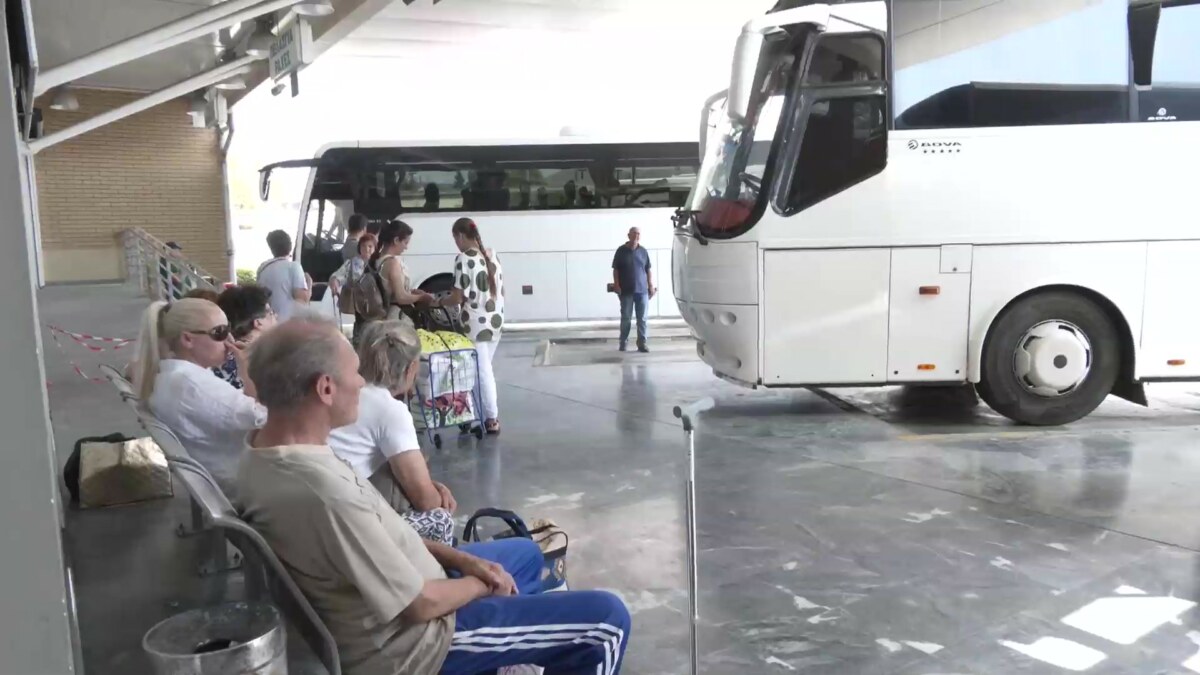 Ανεβαίνει η κίνηση στα ΚΤΕΛ Φθιώτιδας εν όψει Καλοκαιριού- Τι λένε ...