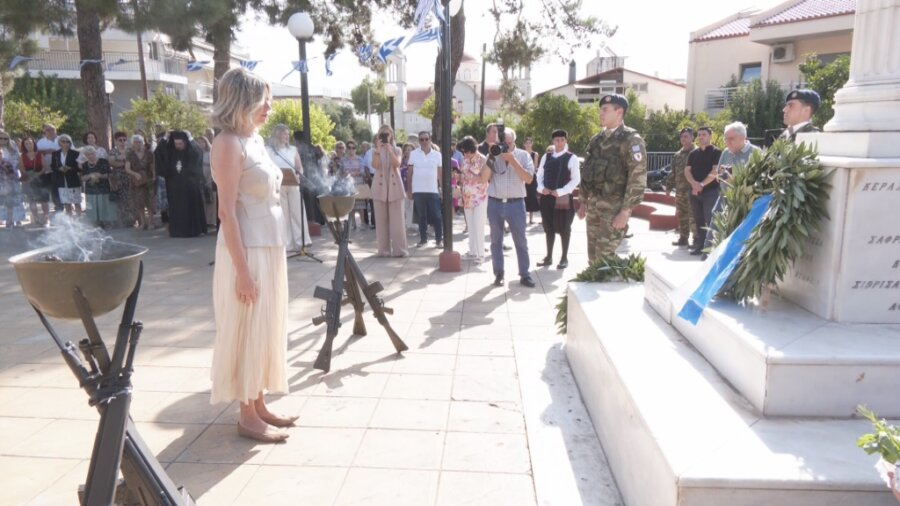 Ανοιχτό μάθημα παρασκευής προσφόρου από τη Μητρόπολή Φθιώτιδας (video ...