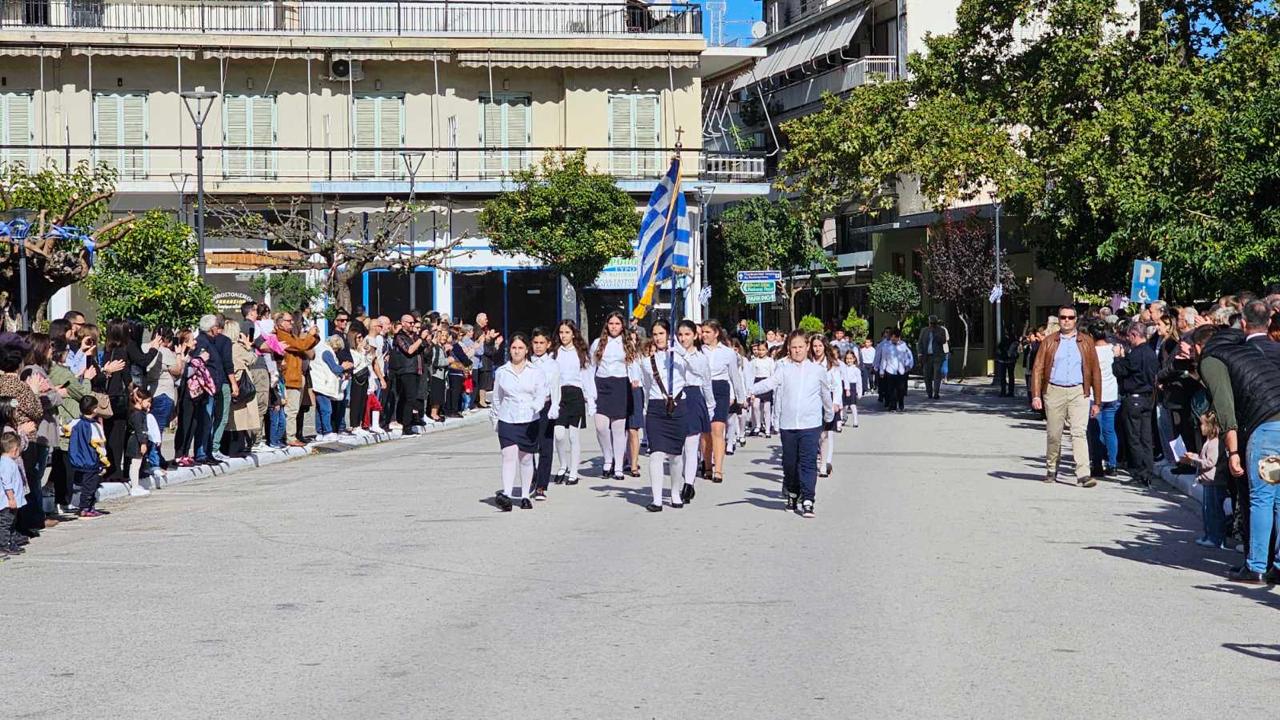 Εορτασμός Εθνικής Επετείου 28ης Οκτωβρίου στο Δήμο Καμένων Βούρλων ...