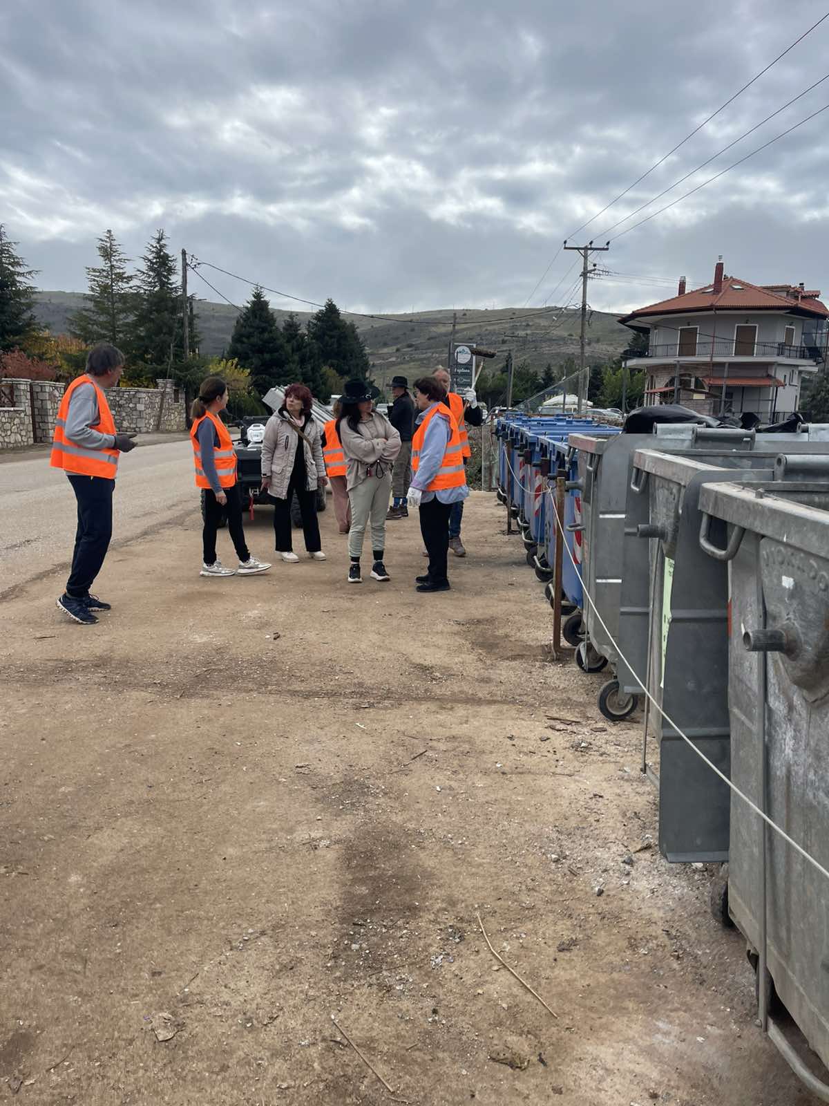 Δήμος Διστόμου-Αράχωβας-Αντίκυρας: Ένα μεγάλο "ΕΥΧΑΡΙΣΤΩ" στους Φίλους και Εθελοντές Λιβαδίου ...