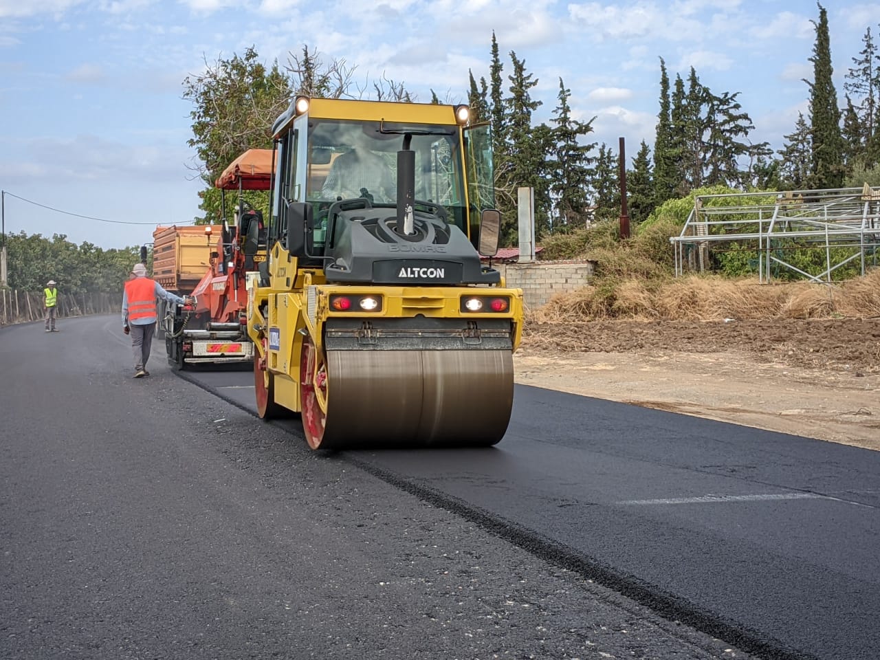 Περιφέρεια Στερεάς: Χρηματοδότηση 2.850.000 € για οδικά έργα στη ...